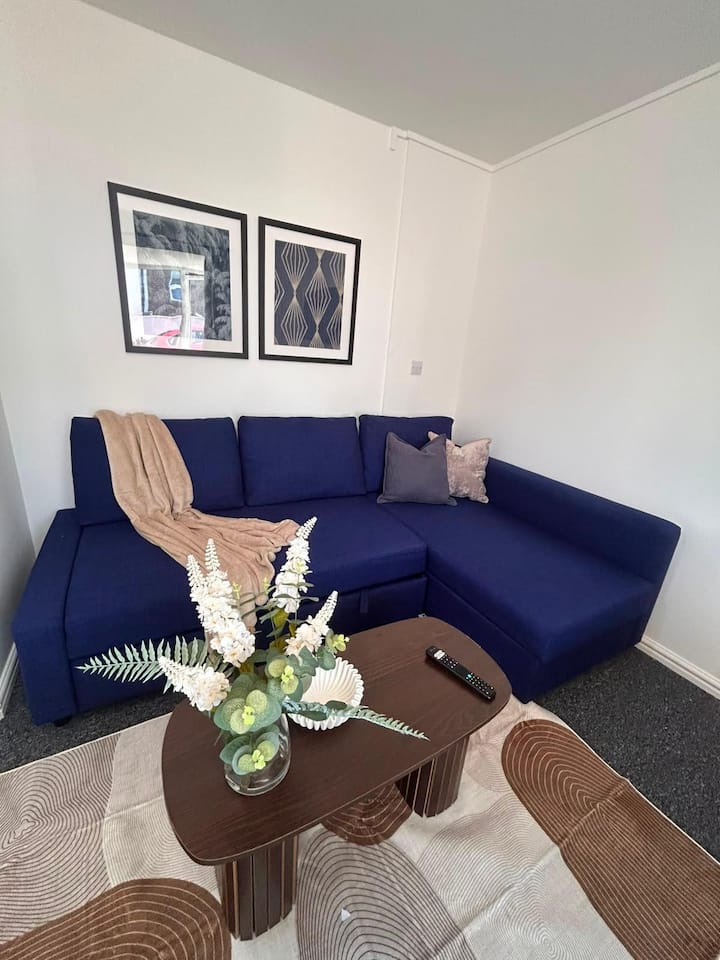 Eastbourne Seaside Home | Parking For 2 | Sleeps 5 - Eastbourne