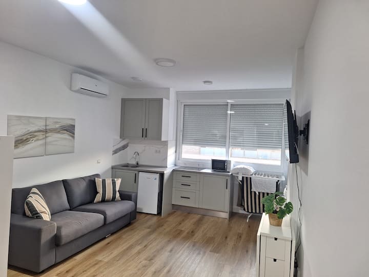 Estudio En El Centro De Torremolinos - Torremolinos