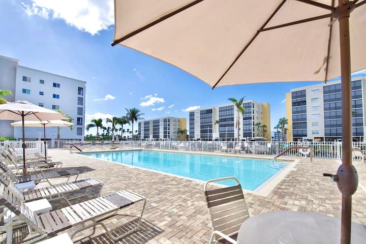 Casa Marina 644 - Bay View - Fort Myers Beach, FL