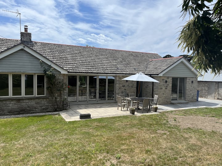 Beautifully Renovated Property Near Corfe Castle - West Lulworth