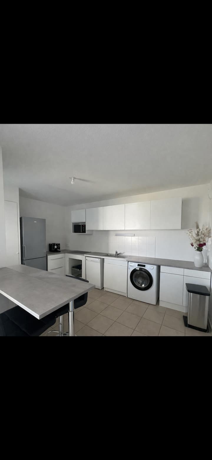T2 Meublé De 45 M² Avec Balcon - Fabrègues