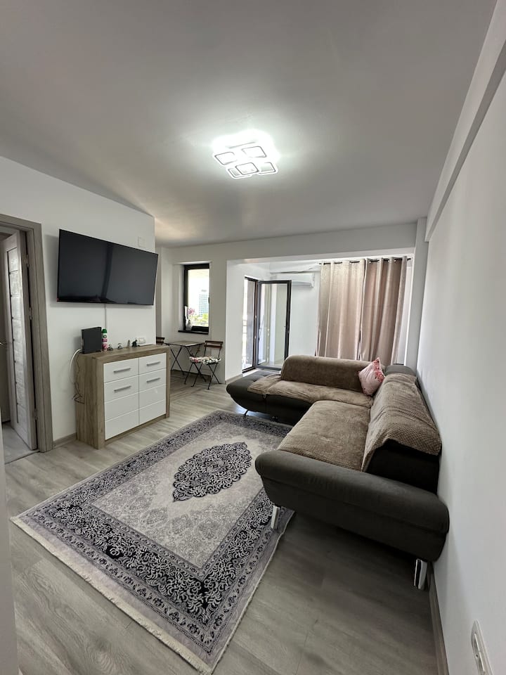 Apartament Modern La Câteva Minute De Plajă - Mangalia