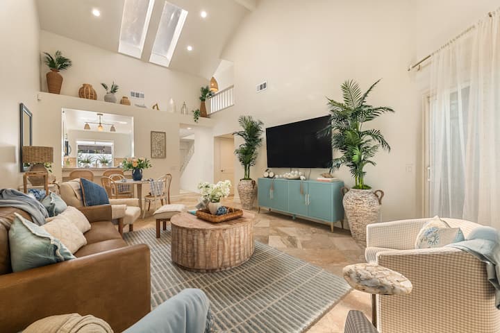 Stunning 3br 3ba Newly Decorated Condo - Mission Viejo, CA