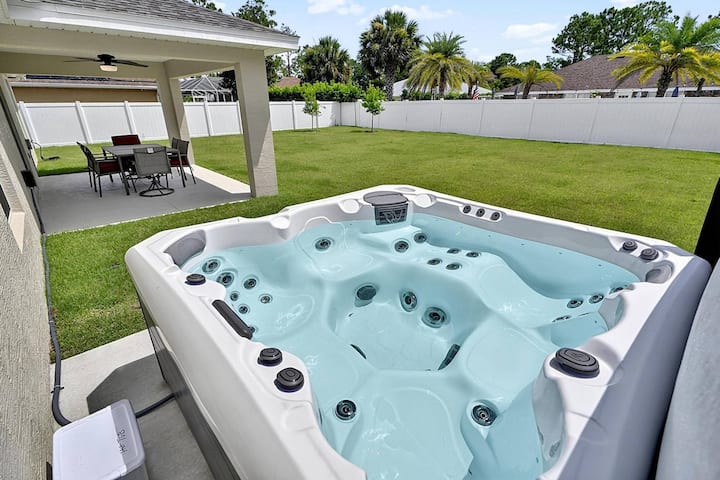 Sands Of Senseney | Hot Tub | 7 Mi To Beach - Flagler Beach, FL