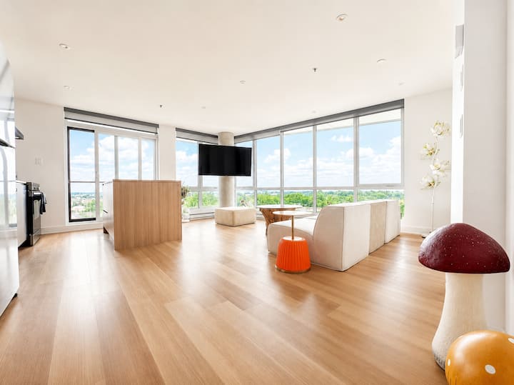 Swaggy Penthouse - Montreal