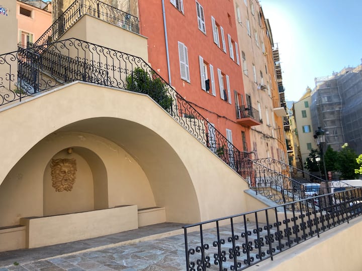Le Charme De La Rue Droite | Spacieux T3 à Bastia - Bastia