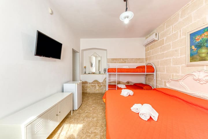 Masseria Prisuti - Corbezzolo - Punta Prosciutto