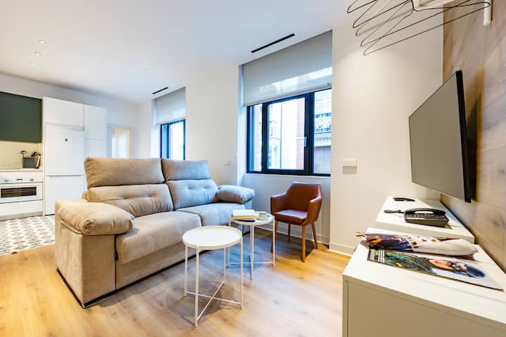 Apartamentos París Junto A Plaza Mayor | H. París - Valladolid