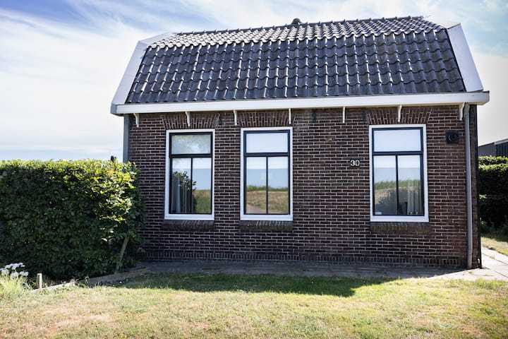 Stolpje Aan De Dijk | Zaanse Schans - Zaandam