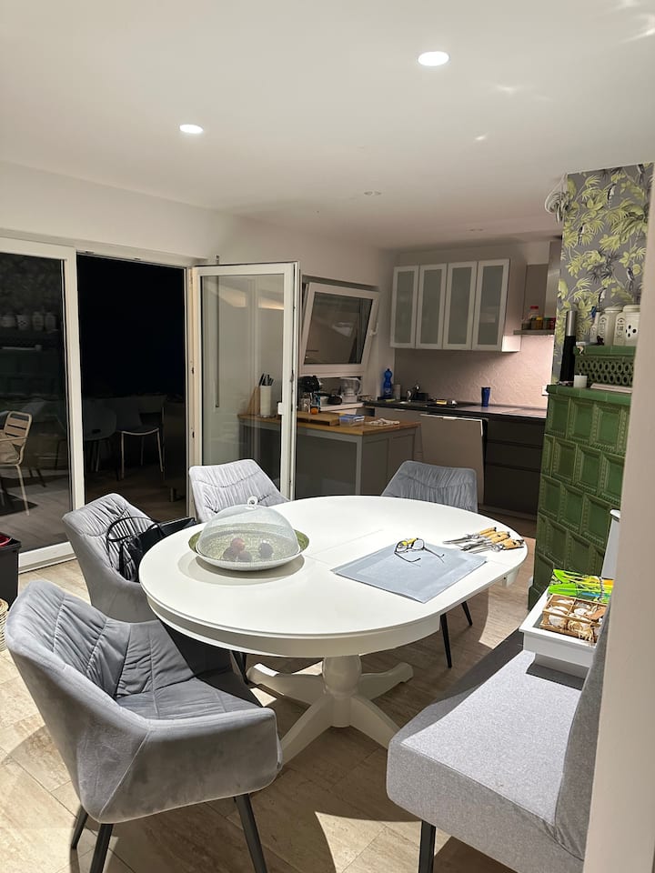 Großzügige Terasse Wohnung - Hofheim am Taunus