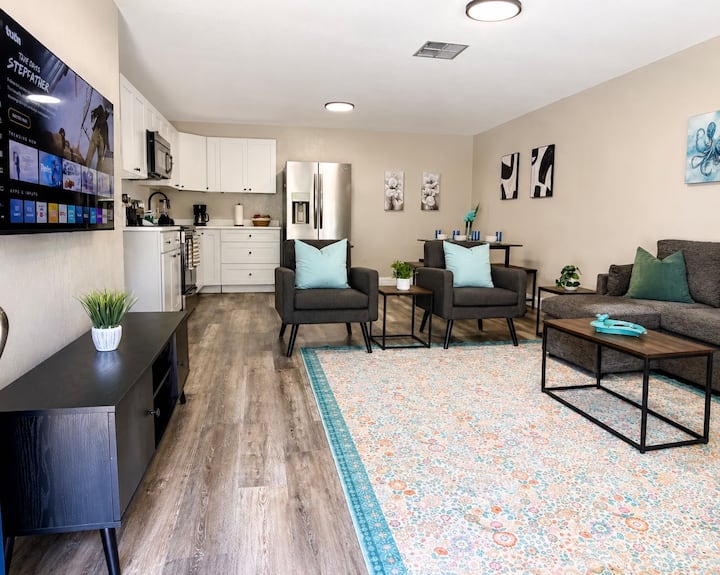 10 Min To Clearwater Beach | Fenced Yard| Grill - Clearwater, FL