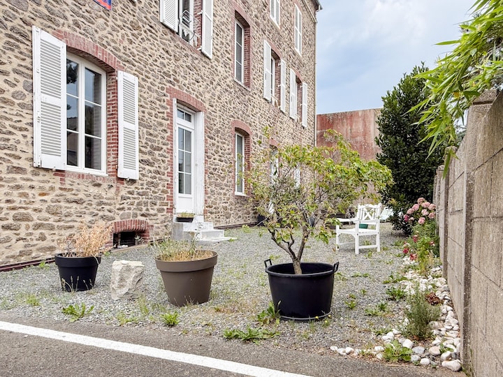 Studio Avec Jardin, à 7 Minutes De La Mer. - Lancieux