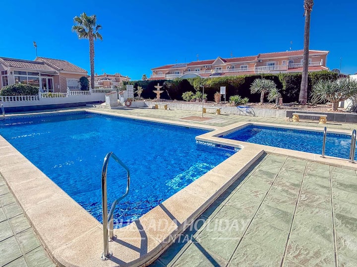 Ground Floor Apartment, Pool & Bbq Terrace Quesada - La Marina