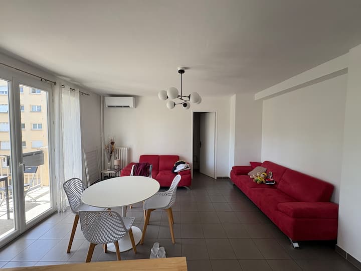 Spacieux Et Confort T4 Climatisé 5 Centre-ville - モンペリエ