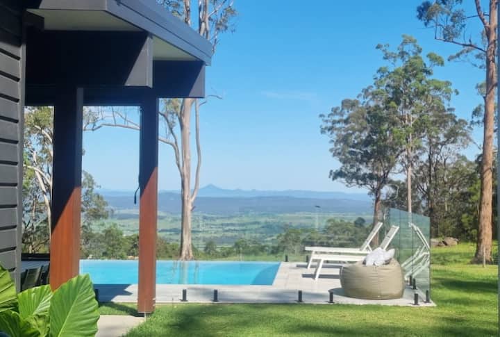 Views! Acreage Resort, Heated Pool Private Estate. - Tamborine Mountain
