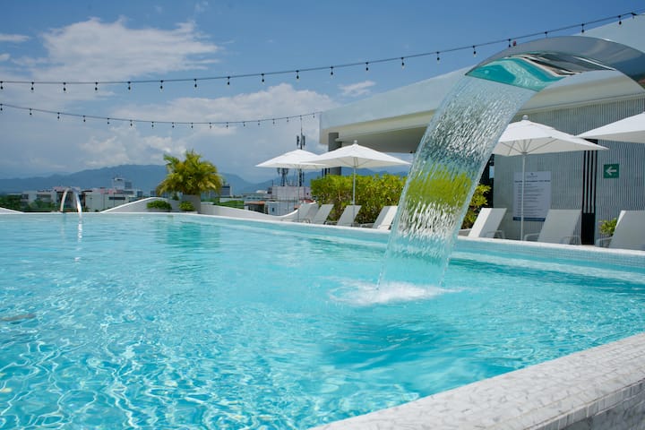 Modern Marina Condo | Rooftop Pool & Spa - Nuevo Vallarta