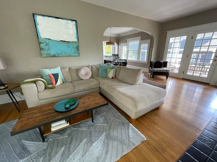 Hollywood One Bedroom Home - Portland, OR