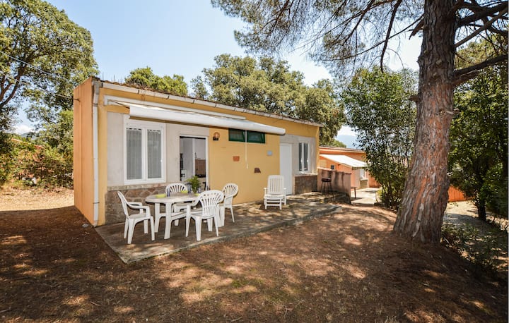 1 Bedroom Amazing Home In Calcatoggio - Tiuccia