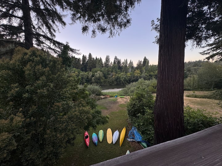Riverfront Paradise Upstairs Duplex 2 Bedrooms - Guerneville, CA