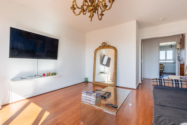 Top-floor, Quiet Flat With Two Balconies & Views - Saint-Maur-des-Fossés