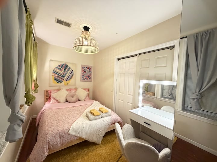 Entire Private 1br Suite 2 Beds20 Mins To Nyc - Queens, NY