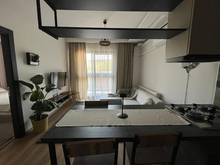 Otoban Yakını Site Içi Huzurlu Kaliteli Bir Daire - Buca