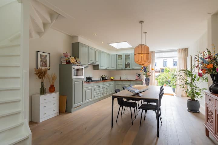 Charming Haarlem Home With Sunny Garden - Haarlem
