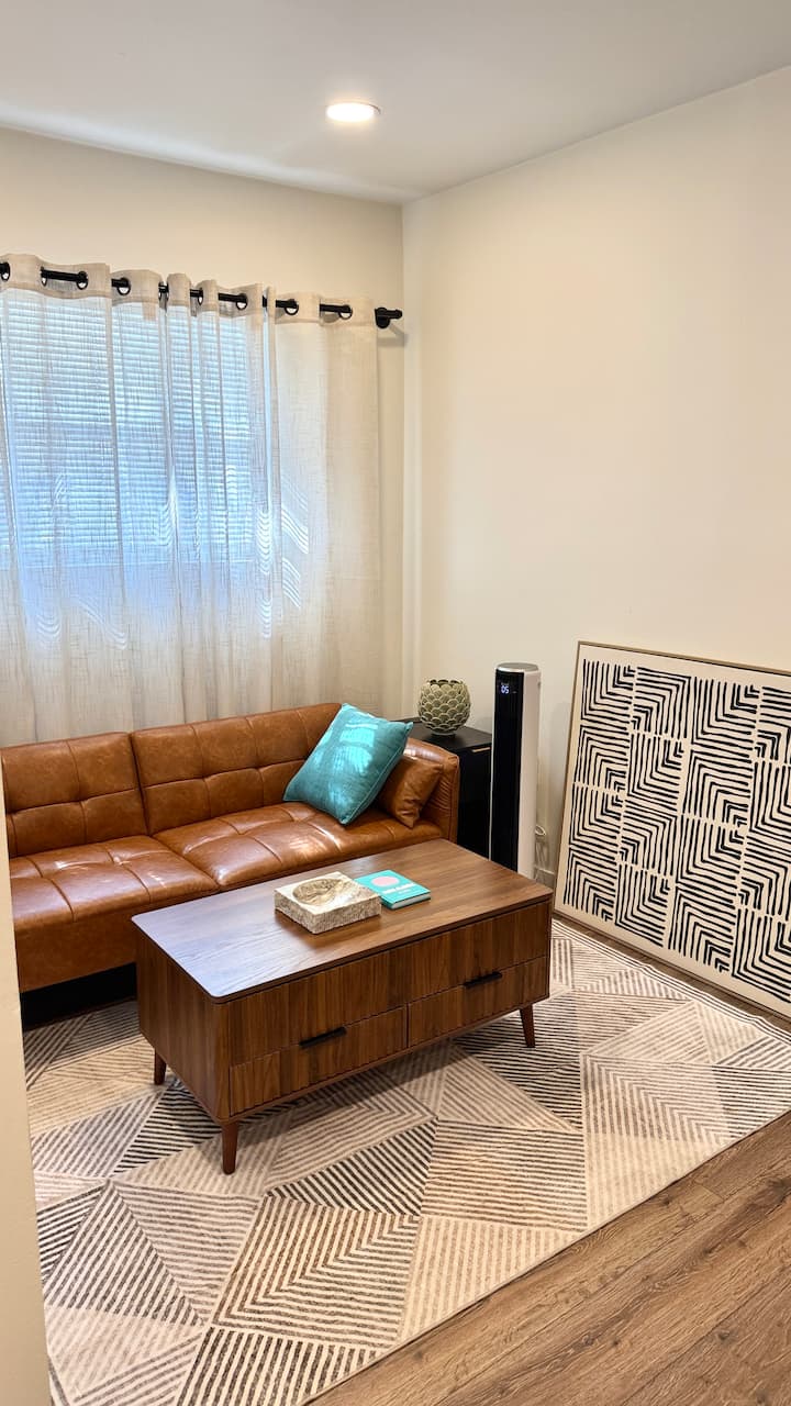 Free Parking-close To All -15 Min To South Beach - Miami, FL