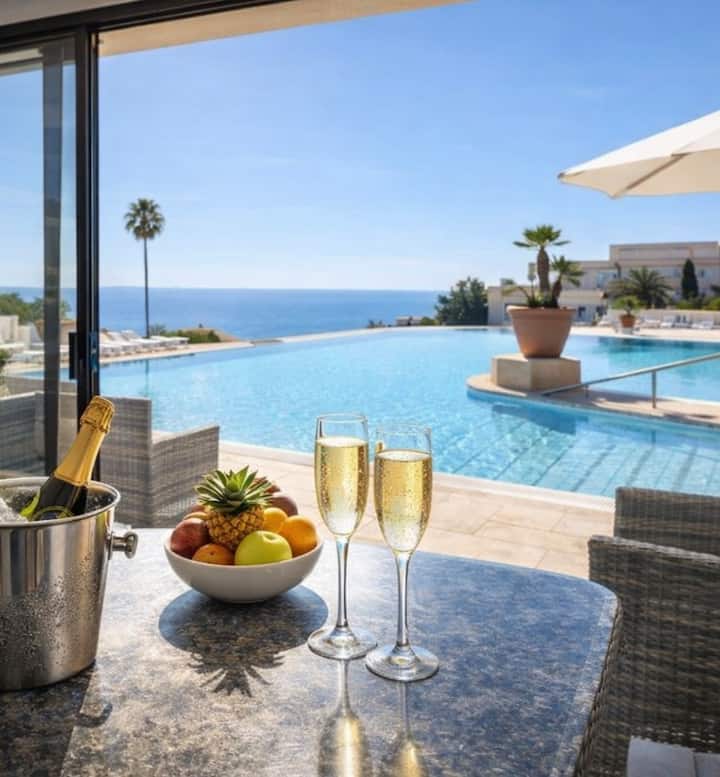 Apartment With Infinity Pool, Garden & Sea View - Cannes