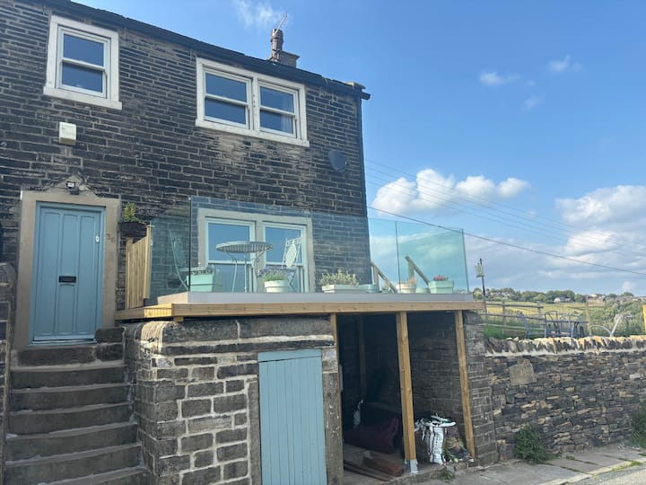 Cosy Cottage Stunning Views Close To Headley Venue - Haworth
