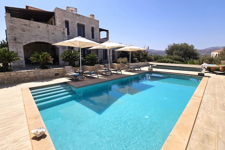 Villa Athene-modern Stone Villa With Sea Views, Close To The Beach, Heated Pool - Grecia