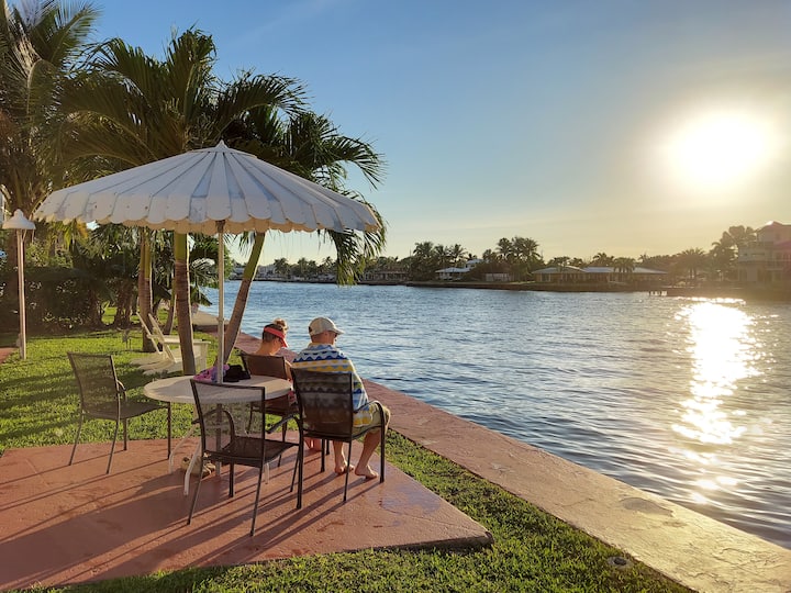 Charming Studio, Intracoastal Water, Walk To Beach - Pompano Beach, FL