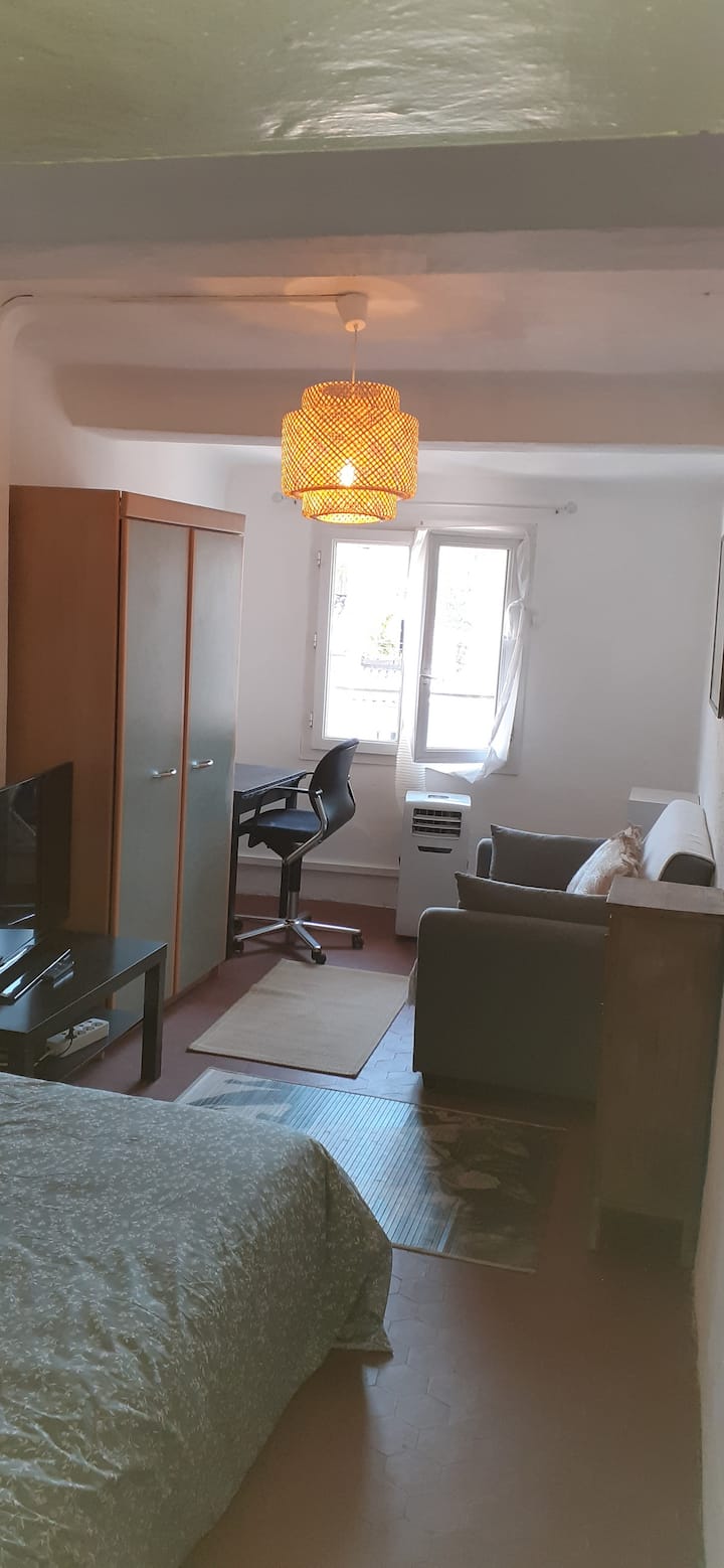 Appartement  Centre Historique -Tournesol - Aix-en-Provence
