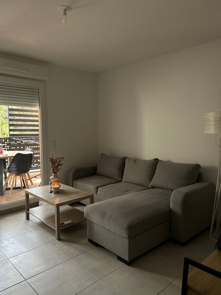Frejus - Appartement Climatisé Avec Balcon - Puget-sur-Argens