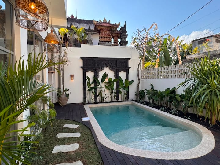 Luxury Tropical Private Pool Retreat In Berawa - Canggu