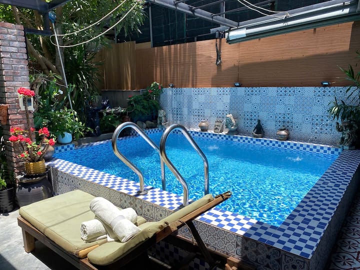 Nanus Beach House - Hội An