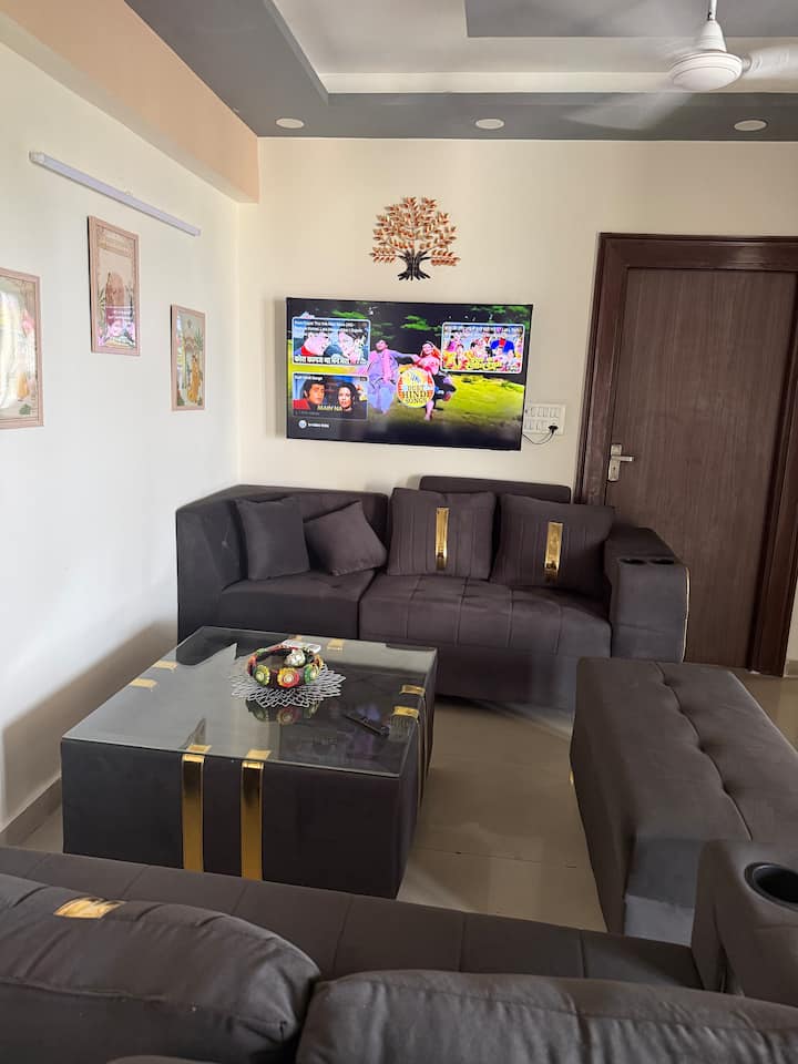 3bhk,4ac Apartment Near Max Hospital Vaishali - Ghaziabad