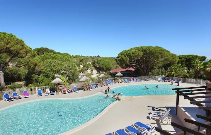 T3 Avec Jardin Et Piscine, Résidence Odalys - Les Issambres