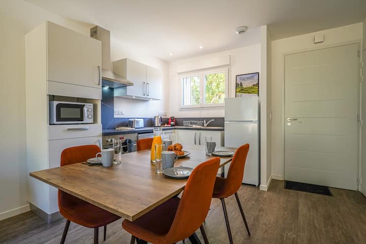 Cottage N°27 - Golf Et Piscine - 4 Personnes - La Roche-sur-Yon