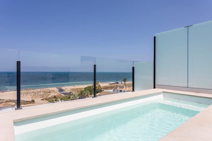 Premium Beachfront Triplex With Private Pool - Dénia