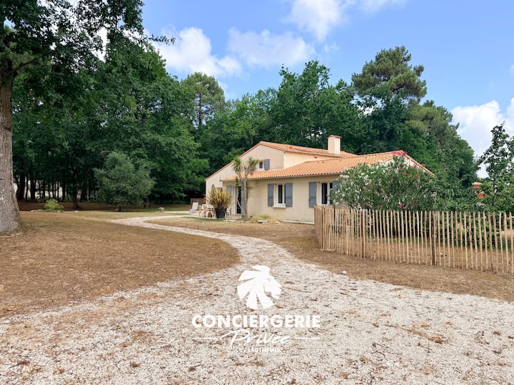 Villa Familiale Et Son Parc Boisé - La Palmyre