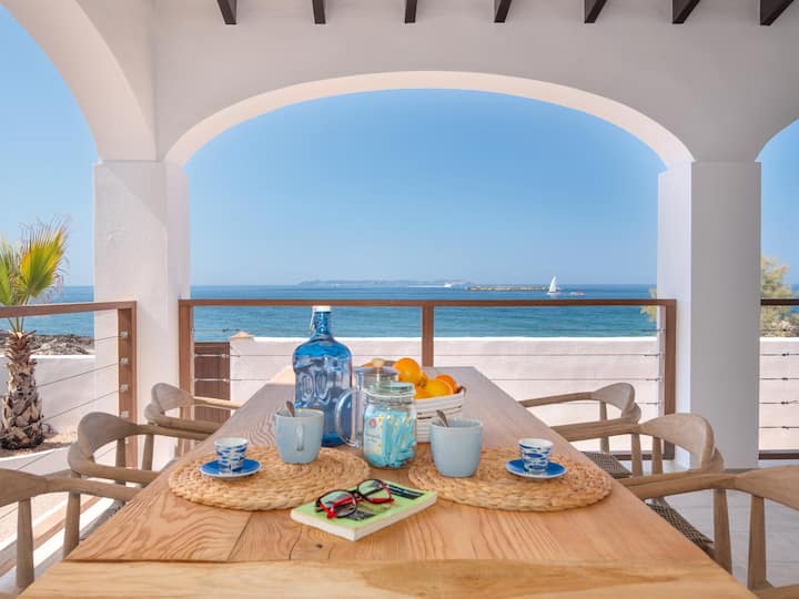 Exceptional Seafront Property With View Of Cabrera - Colònia de Sant Jordi