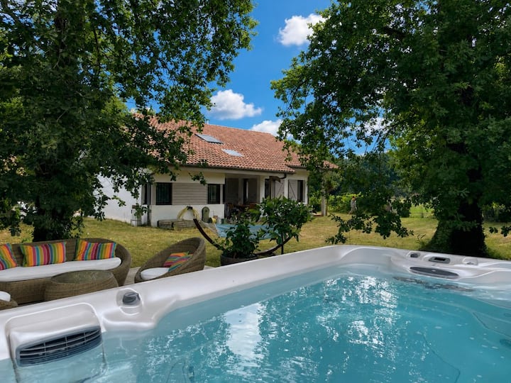 Villa 6 Personnes Avec Jacuzzibassin De Nage - So1 - Vieux-Boucau-les-Bains