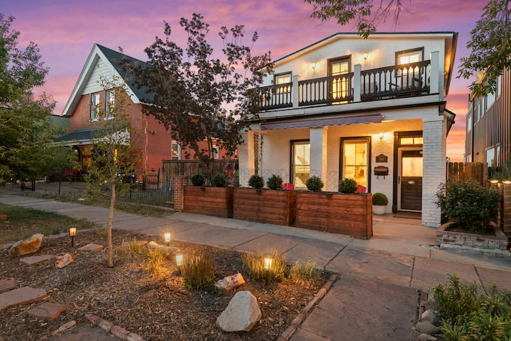 Dog Friendly Highlands Home W/ Yard + Ev Charger - Denver, CO