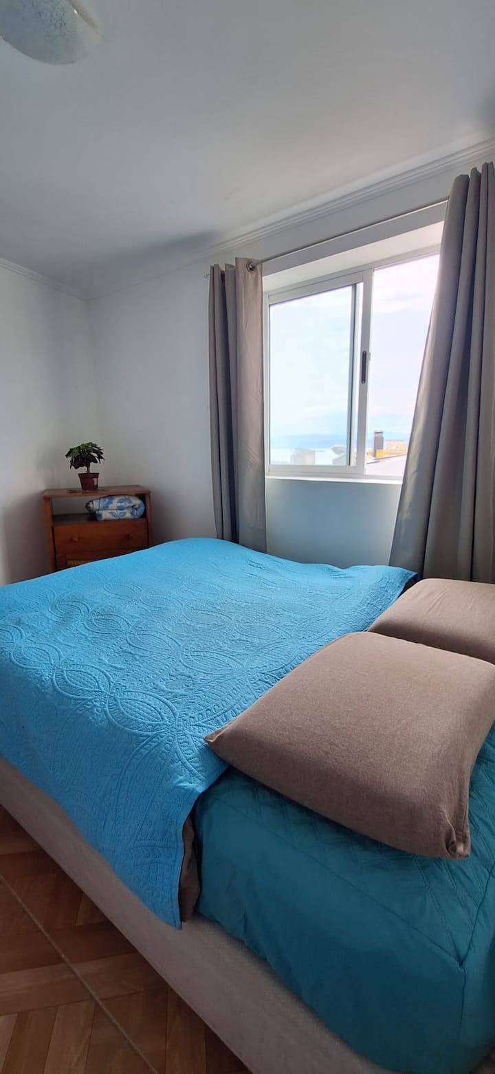 Habitación, Excelente Ubicación Y Hermosa Vista - Valparaíso