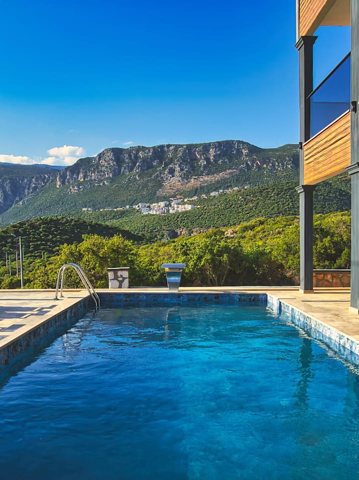 Eşsiz Manzarada Tatilin Tadını çıKar - Kaş