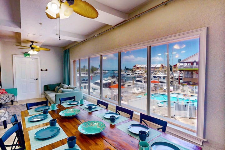 Elevator, Pool & Marina Views, Steps To Beach - Madeira Beach, FL