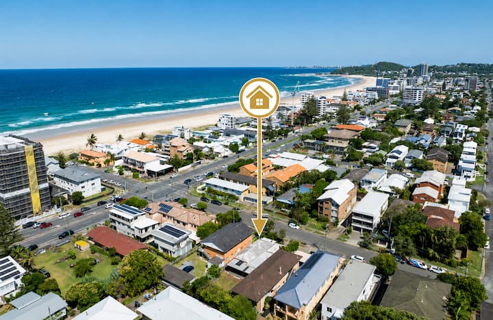 Palm Cove - Walk To Beach - Pet Friendly - Tweed Heads
