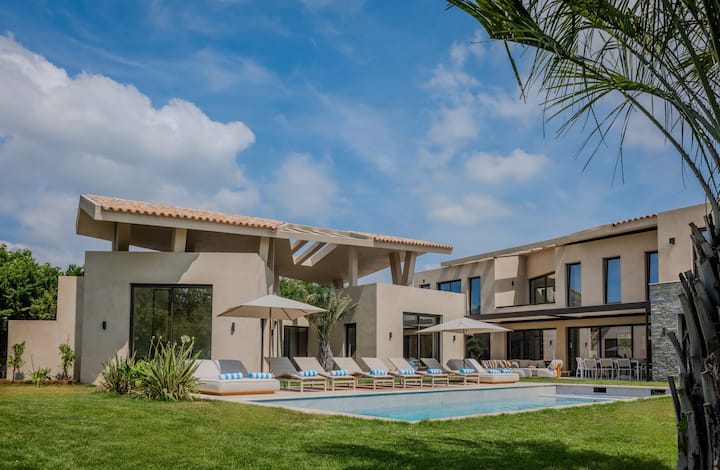 Villa D'architecte D'exception à Grimaud - Grimaud