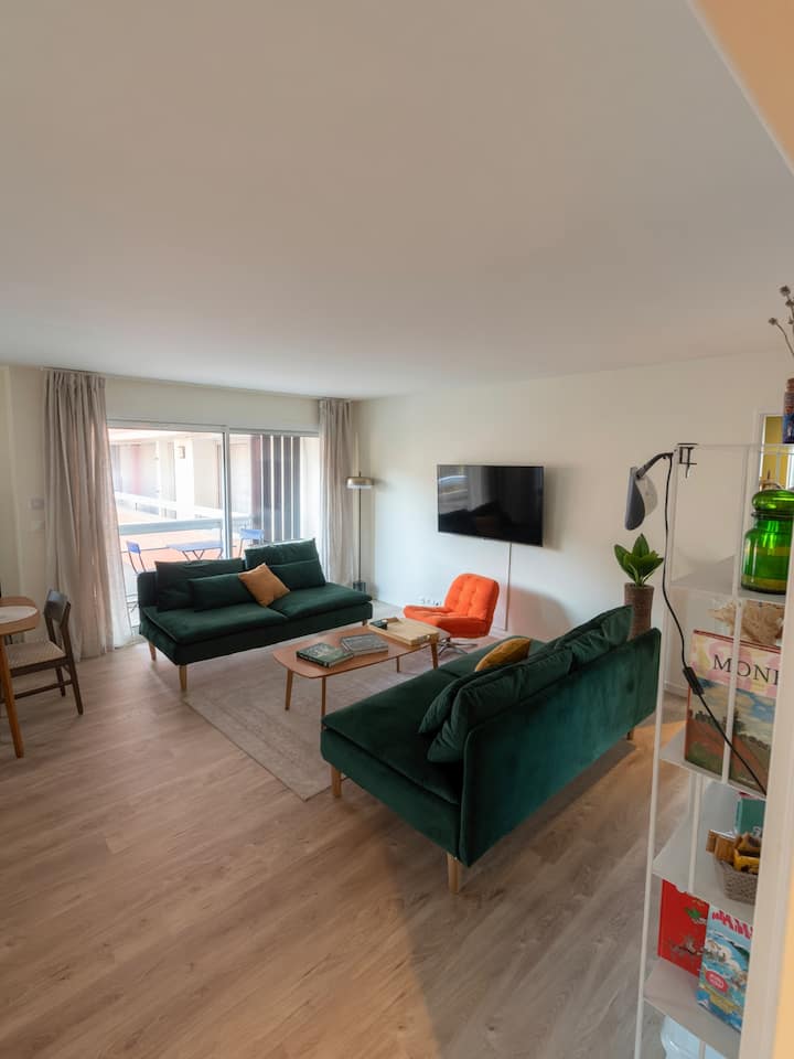 Appt Rénové Par Architecte, Parking & 2 Balcons - Ibis Styles Le Touquet